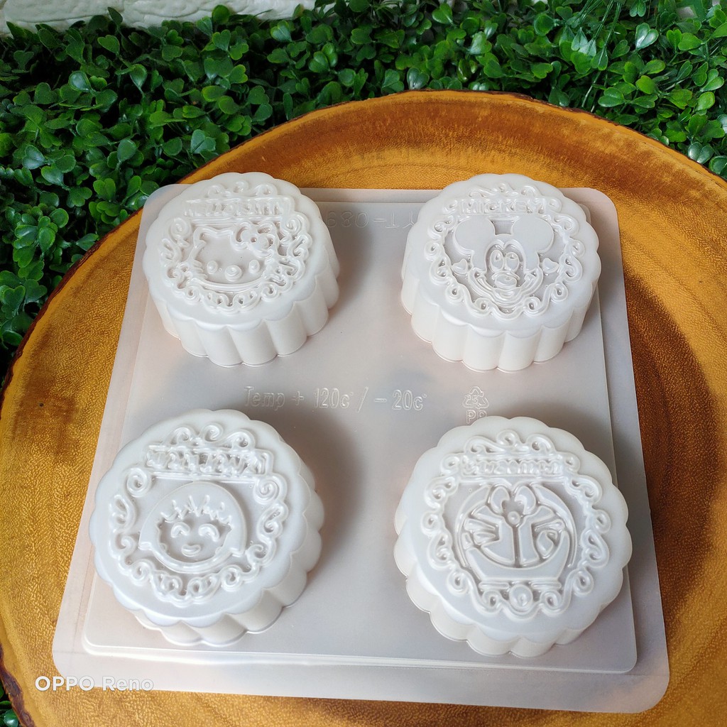 YT -089 Doraemon Hello kitty Mickey Mouse MoonCake Shape Chocolate ...