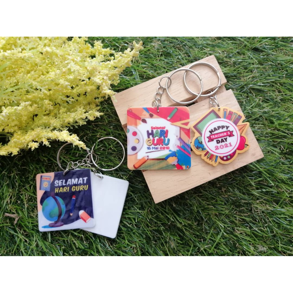 KEYCHAIN ACRYLIC COLOUR 4CM | Shopee Malaysia