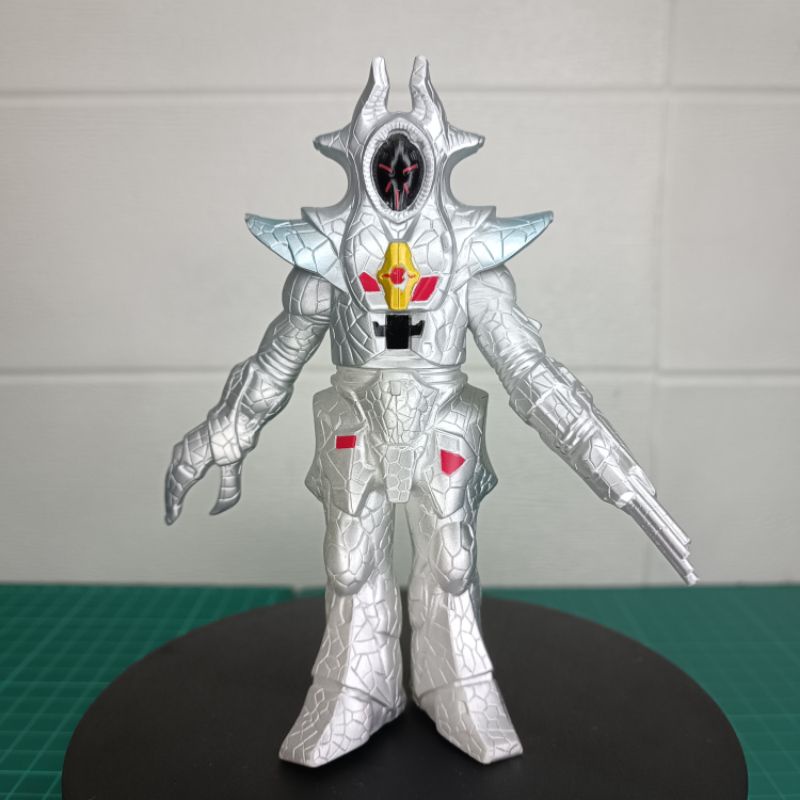 BANDAI (ULTRA MONSTER SERIES) UMS KAIJU DEATHFACER | Shopee Malaysia