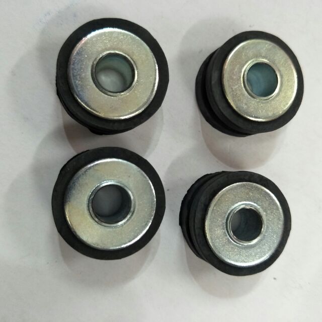 FOOTREST BRACKET RUBBER BUSH W125 (1 SET - 4PC) | Shopee Malaysia