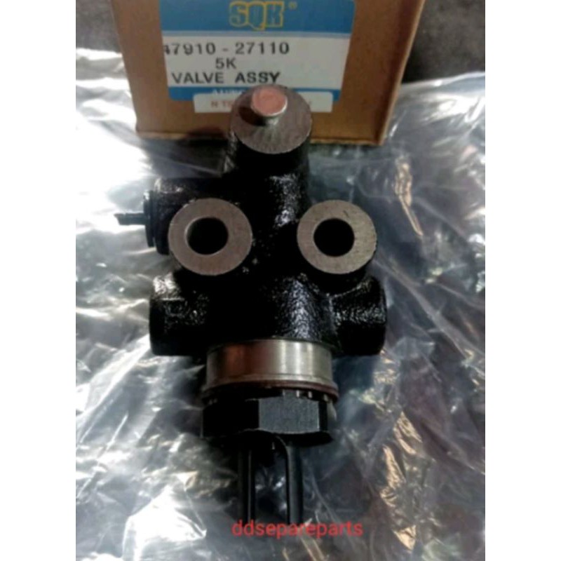 Rear brake master brake fluid divider master Kijang super Kf40 Kijang ...