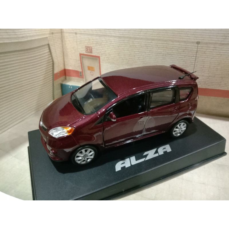 replika kereta alza silver ( limited edition ) | Shopee Malaysia
