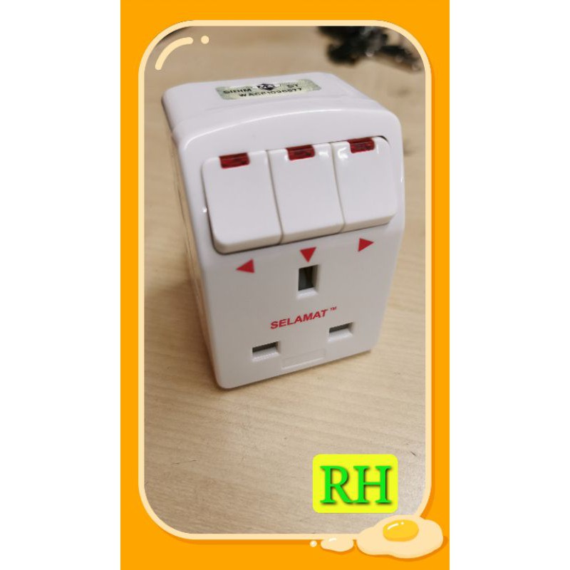 3 Way Selamat Adaptor (home) | Shopee Malaysia