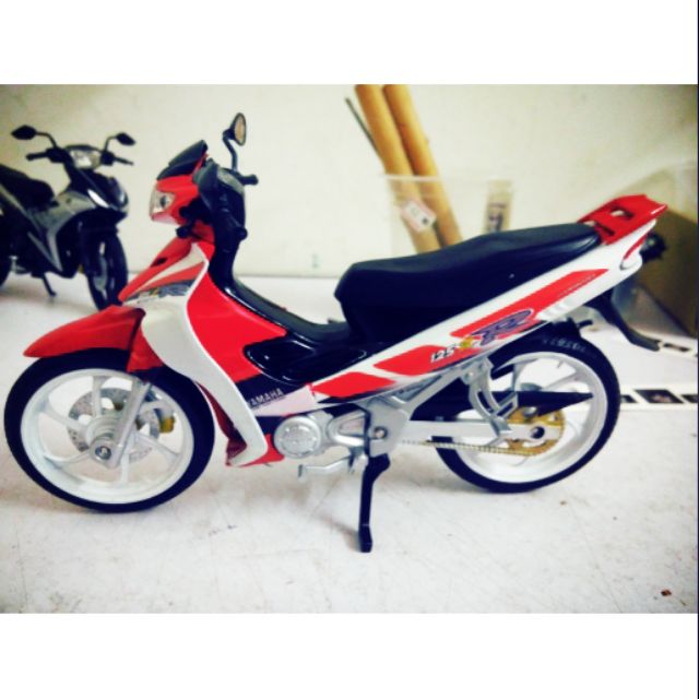 Yamaha 125ZR Merah Bata Replika Diecast Model | Shopee Malaysia