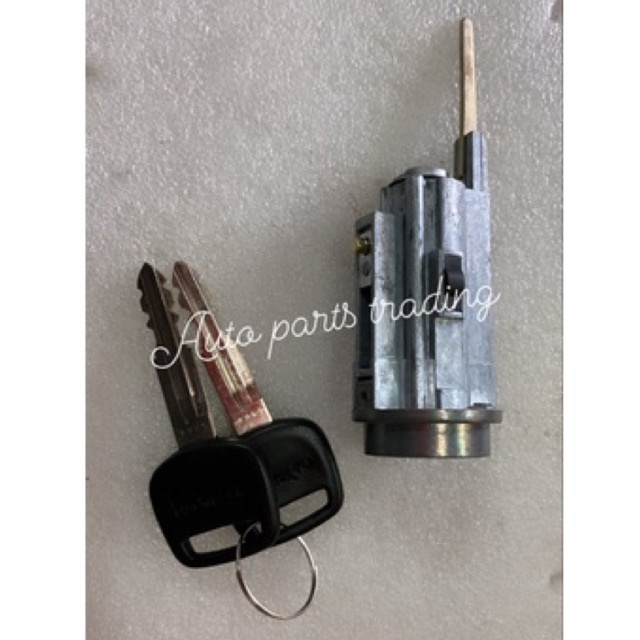 TOYOTA HIACE VAN LH112 LH113 IGNITION KEY SWITCH WITH KEY | Shopee Malaysia