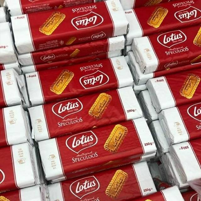 Lotus Biscoff Biscuit 250gr The Original Spehayu Os / Biscuit Biscoff ...