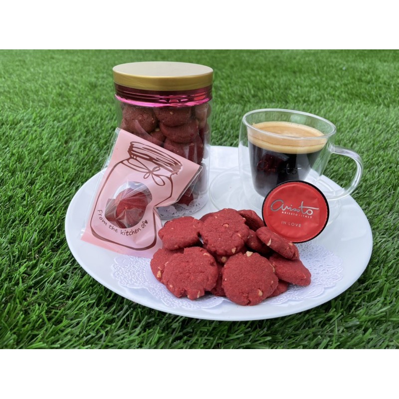 🌈Red Valvet Almond cookies🍪 🍫 | Shopee Malaysia