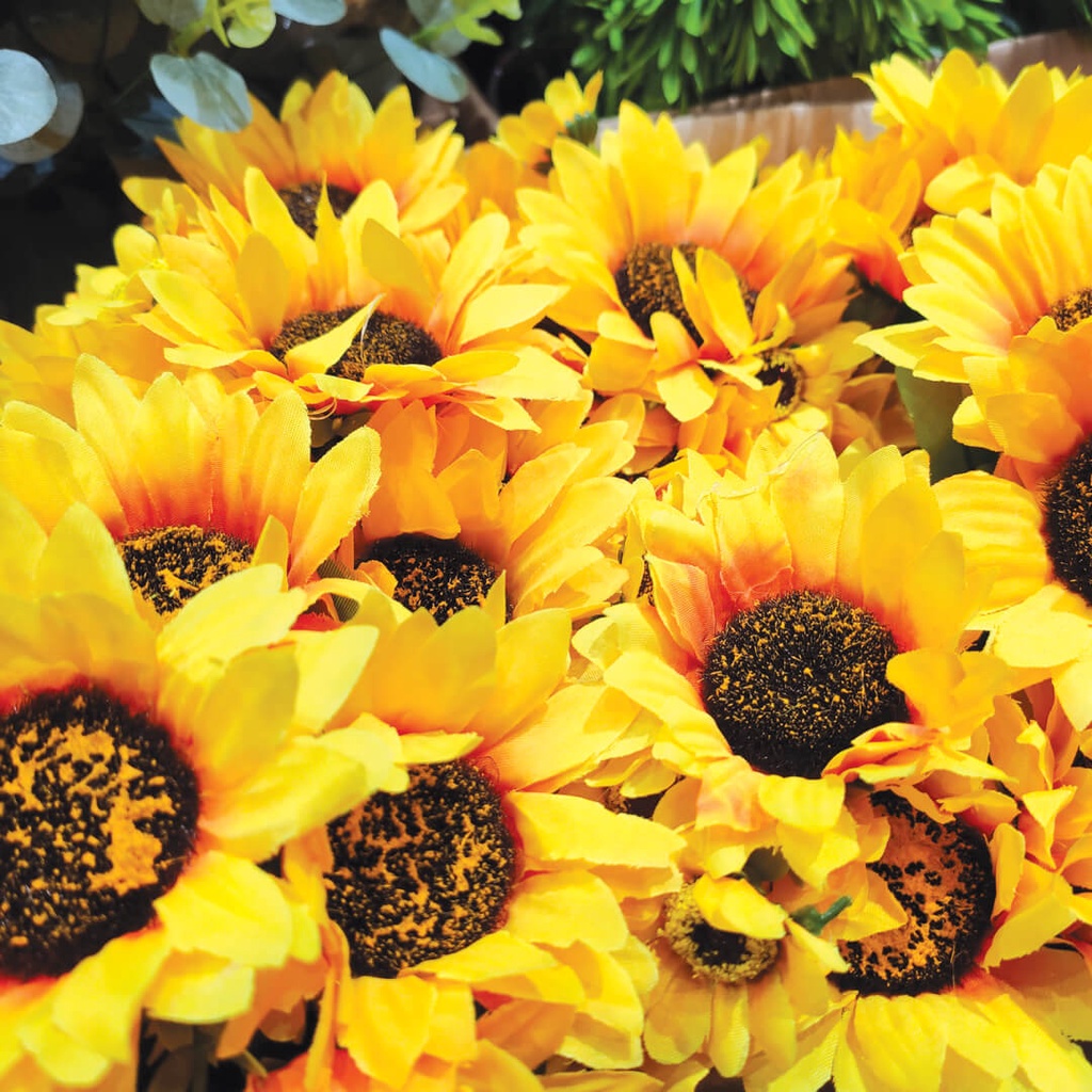 SHIOK One Stalk With 6 Artificial Sunflower Buds For Flower Arrangement ...