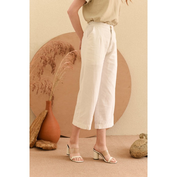 Say Oui - Kane Pants in White / Minor Defect | Shopee Malaysia