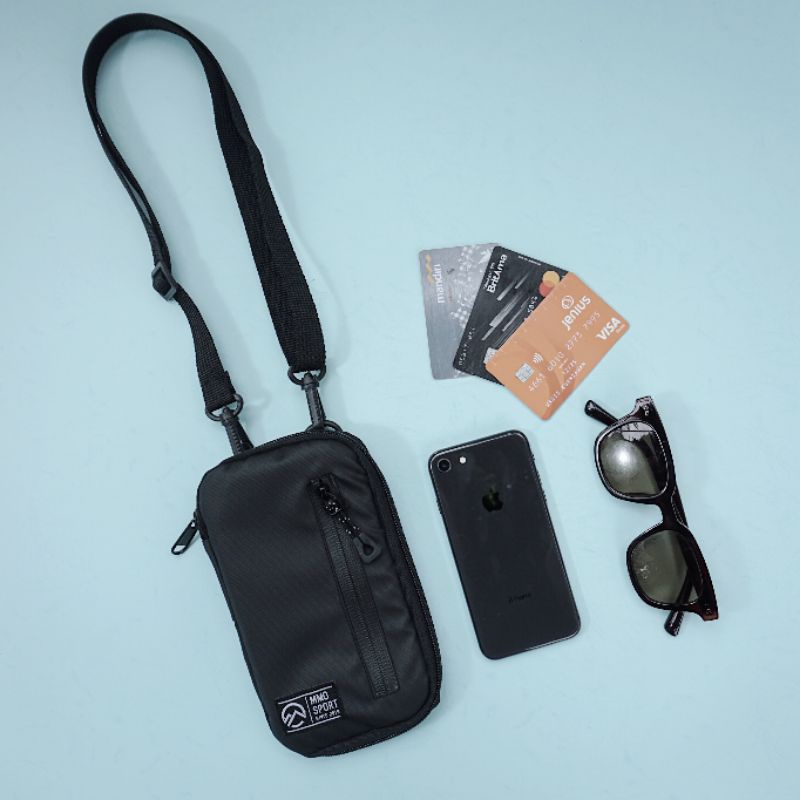 Waterproof Hanging Wallet Bag Men's Bag Elegant Outfit Neck Hanging Bag ...