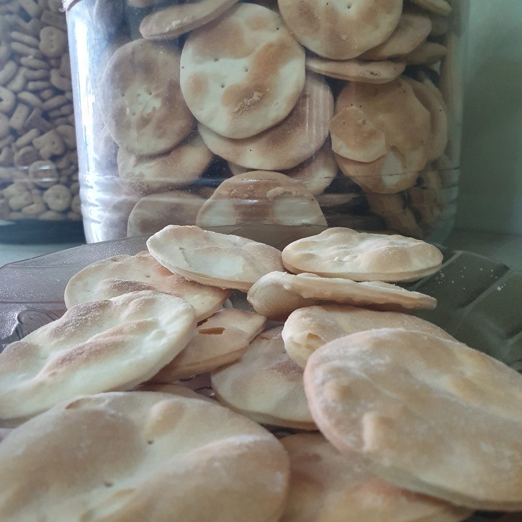 Old Traditional Kupai Biscuit (300g-500g) | Shopee Malaysia