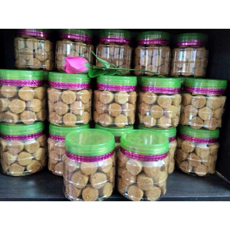 🔥READYSTOCK BISKUT KELAPA/NYIOR 🔥43BIJI RM15.00🔥 | Shopee Malaysia