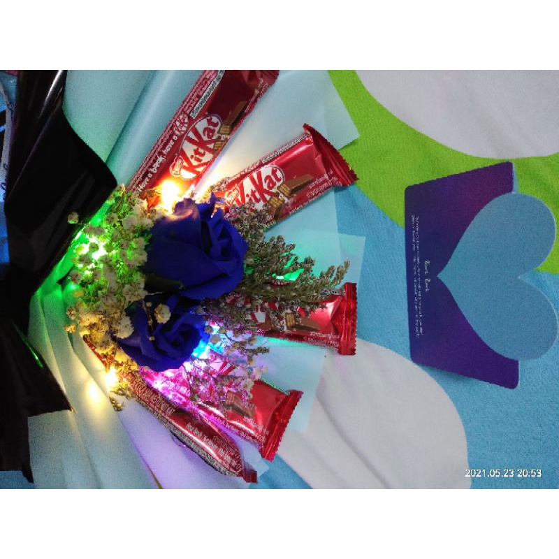 📣PAKEJ MURAH SUPRISE GIFT BUKET BUNGA LED+SALTED EGG PEYEK+BOX CLEAR ...