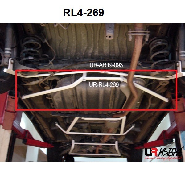 ULTRA RACING 4-Points Rear Lower Bar:TOYOTA ESTIMA (ACR30/XR30) 2.4 '00 ...