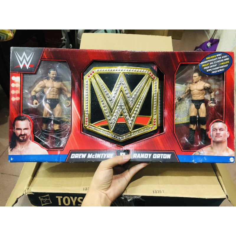 Wwe Championship Competition Set With Two Characters And 1 Belt ...