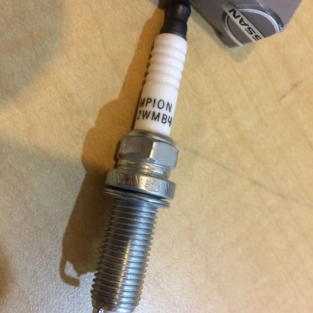 ORIGINAL NISSAN SPARK PLUG ALMERA LIVINA LATIO | Shopee Malaysia