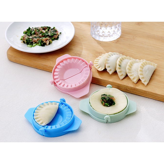 1pc Dumpling Mould Dough Press Pastry Gyoza Maker Samosa Pie Ravioli ...