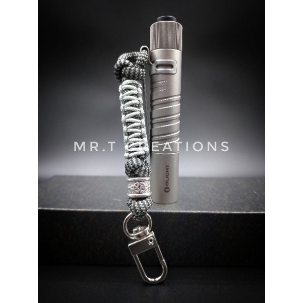 Lanyard for Olight I3t & I5t with clip - To clip on your jeans or neck ...