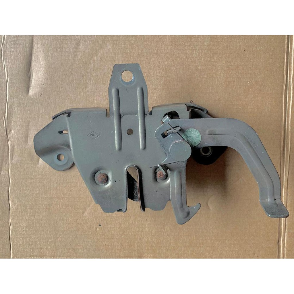 PROTON PERSONA ORIGINAL LOCK BONET DEPAN (used) | Shopee Malaysia