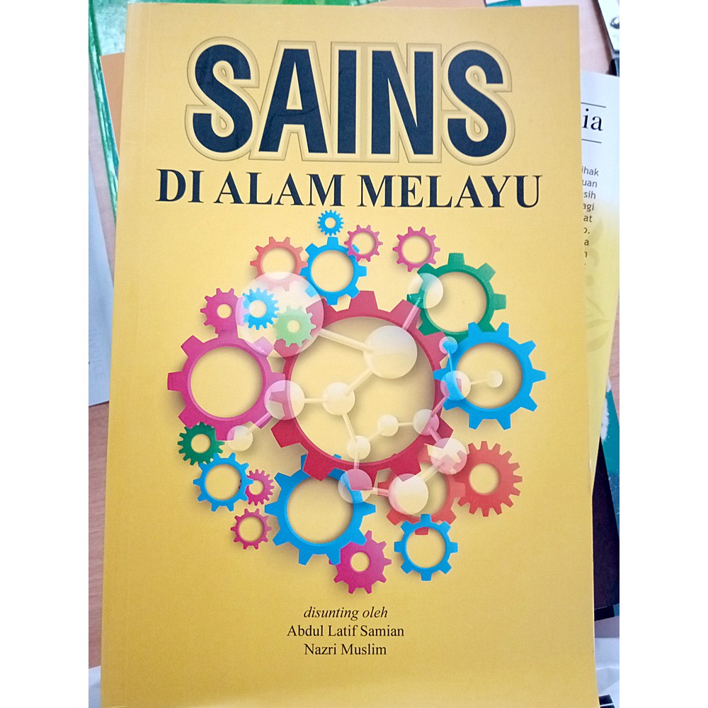 (UKM) Sains Di Alam Melayu - Abdul Latif Samian & Nazri Muslim | Shopee ...