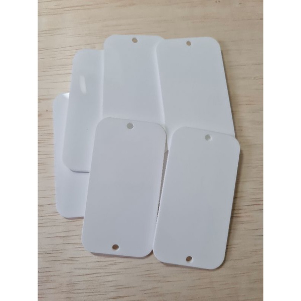 arcylic plate kosong putih 3.5cmx6.5cm (10pcs/pack) | Shopee Malaysia