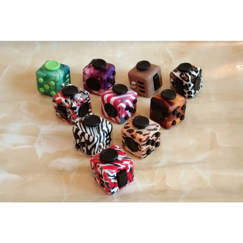 top Office Desk Finger Decompression Dice Hand Autism ADHD Anxiety ...