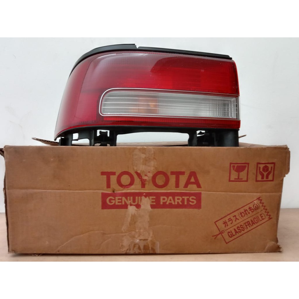 TOYOTA CORONA ST171 FL TAIL LAMP UNIT ORIGINAL (LEFT) | Shopee Malaysia