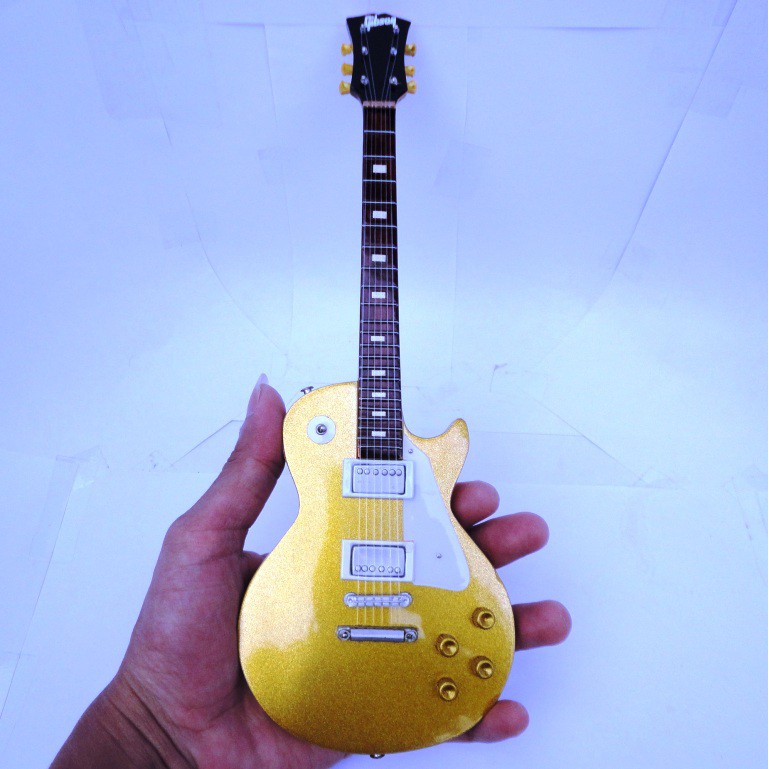 Gibson Les Paul Traditional Gold Top Guitar Miniature | Shopee Malaysia