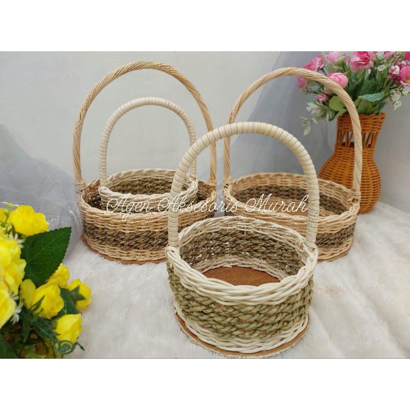 Round Ariana Rattan Basket Mix Pandan | Shopee Malaysia