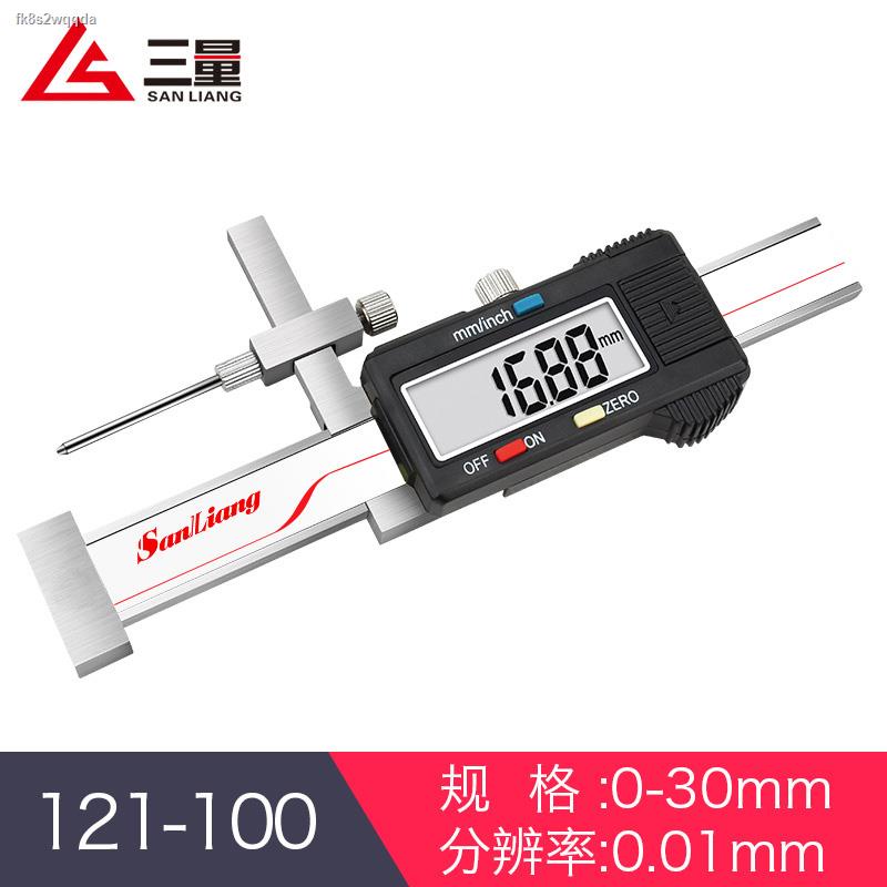 Jepun tiga-kuantiti paparan digital pembezaan muka pembaris muka ...