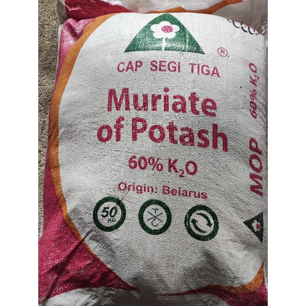 [Ready Stock] Baja MOP Muriate of Potash Cap Segi Tiga Repacking | Shopee Malaysia