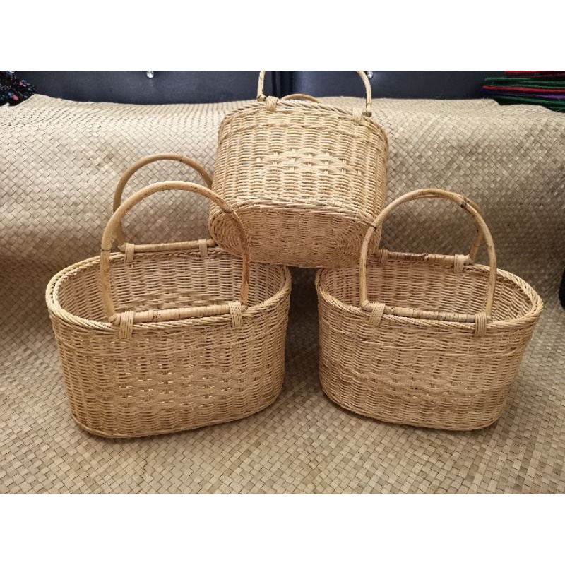 RATTAN BASKET / BAKUL PICNIC / BAKUL PASAR / BAKUL BERKELAH / BAKUL ...