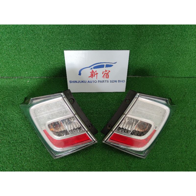 JDM Honda Freed Rear Tail Lamp White Set For GB3/GB4/GP3 | Shopee Malaysia