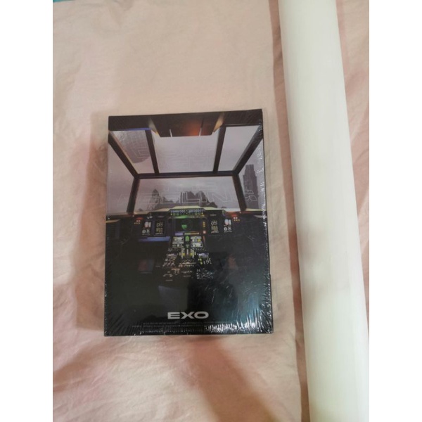 [READY STOCK] EXO - Don't fight the feeling album (Photobook 1) | Shopee Malaysia