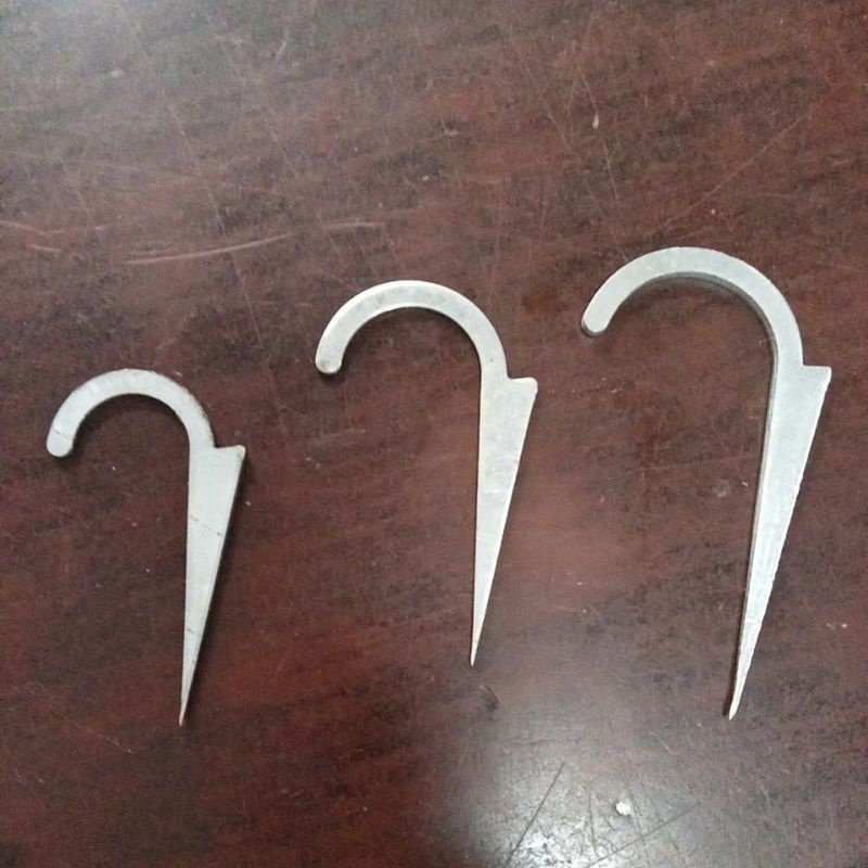 heavy duty pipe hook GI 1/2" ,3/4" ,1" (per set 10unit) | Shopee Malaysia