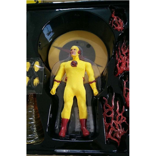 DC Comics MEZCO One:12 Flash Collective Action Figure Model Toys ...