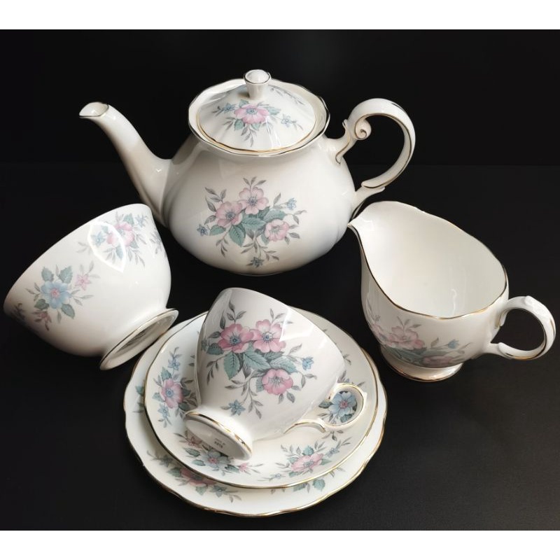 Colclough 🇬🇧 Made in England 8378 Pink & Blue Floral Bone China Tea Set ...