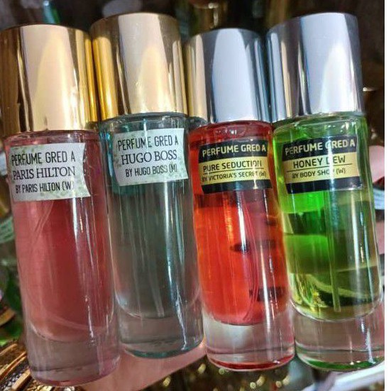 (WOMEN 4) PERFUME GRED A 35ML TAHAN LAMA + FREEGIFT 35.98 | Shopee Malaysia