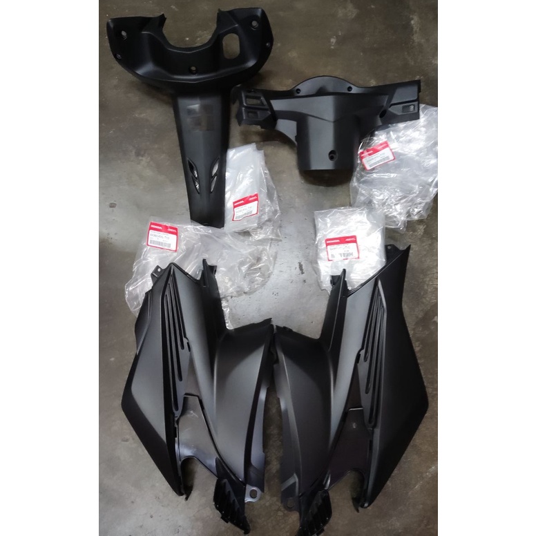 100% ORIGINAL HONDA WAVE 125X, W125X INNER SET COVER HITAM | Shopee ...