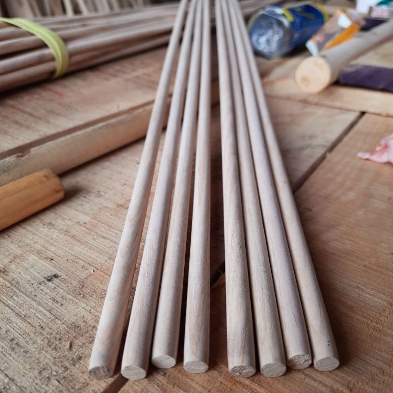 (Beautiful Item) Round Wooden Bar 1cm, 1m Long Ash Wood, Chestnut Wood ...