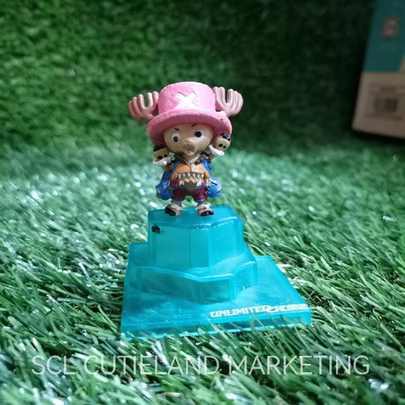 FIGURE MODEL - One Piece Tony Tony Chopper Figurine Collection | Shopee ...