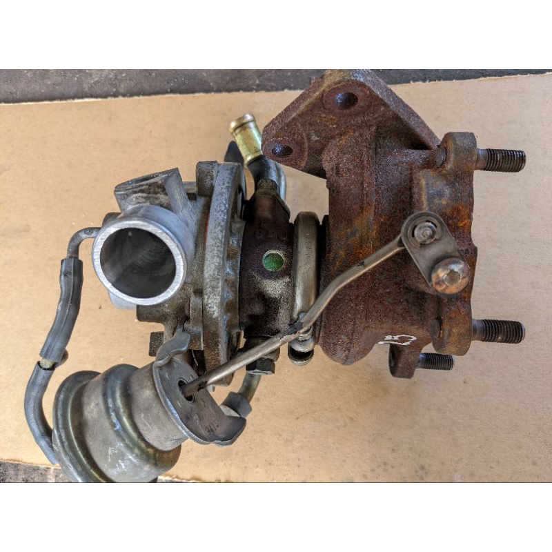 Turbo subaru ihi rhf4 vf25 halfcut | Shopee Malaysia