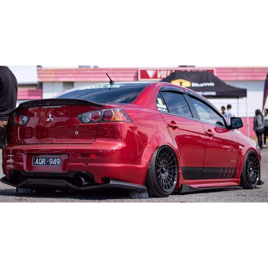 LANCER REAR RALLIART BUMPER DOWN DIFFUSER ( FRP ) | Shopee Malaysia
