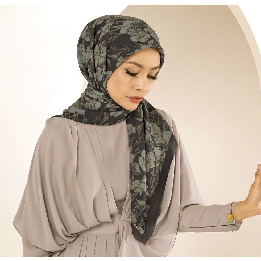 𝙀𝙇𝘼𝙓𝙄 𝙎𝙌𝙐𝘼𝙍𝙀 𝙏𝙃𝙀 𝙃𝙄𝙅𝘼𝘽 𝘾𝙊 | Shopee Malaysia