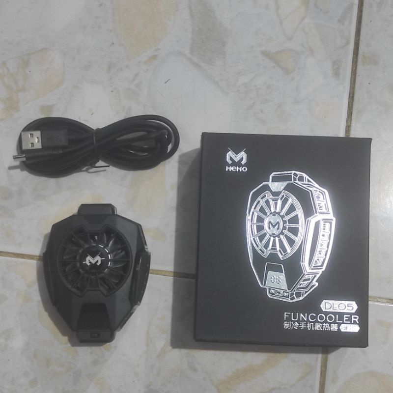 Memo DL05 LED Mobile Phone Cooler Gaming HP Cooling Fan LED Cooling ...