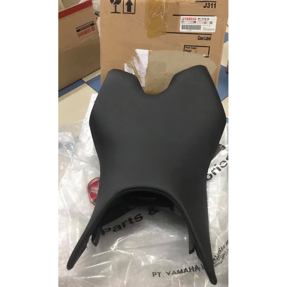 R15 YZF R155 R15 FRONT SINGLE SEAT (ORIGINAL100%YAMAHA) BK7-F4710-00 ...