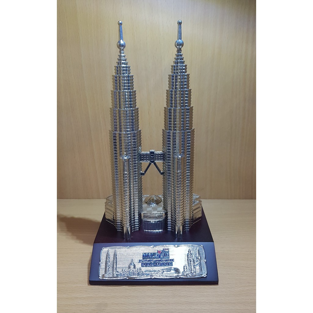 Malaysia 23CM KLCC Petronas Twin Tower with Wooden Base For Display ...