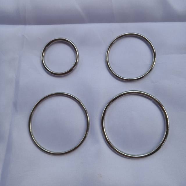 Thick silver O Ring (1 piece) (4 cm, 5 cm, 6,5 cm and 7 cm) | Shopee ...