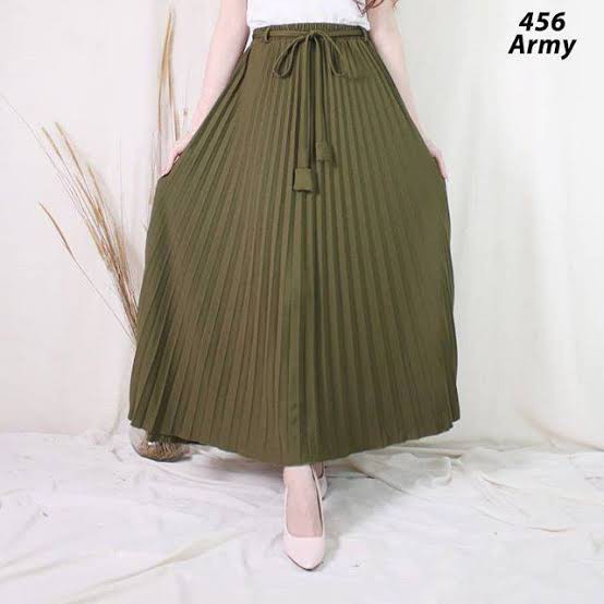 Adult PLISKET SKIRT WITH BELL STRAP MODEL | Shopee Malaysia