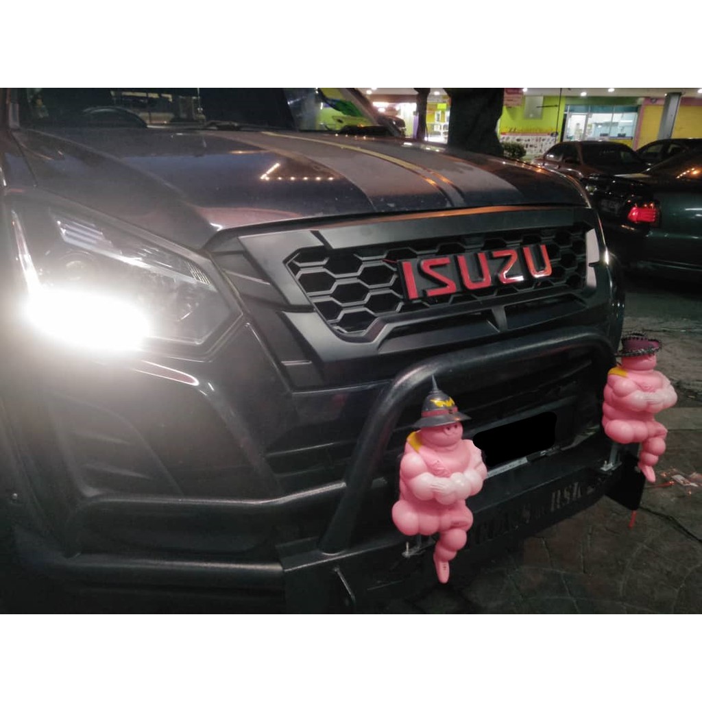ISUZU D-MAX NEW 2017 - 2019 FRONT GRILL DMAX WORD | Shopee Malaysia